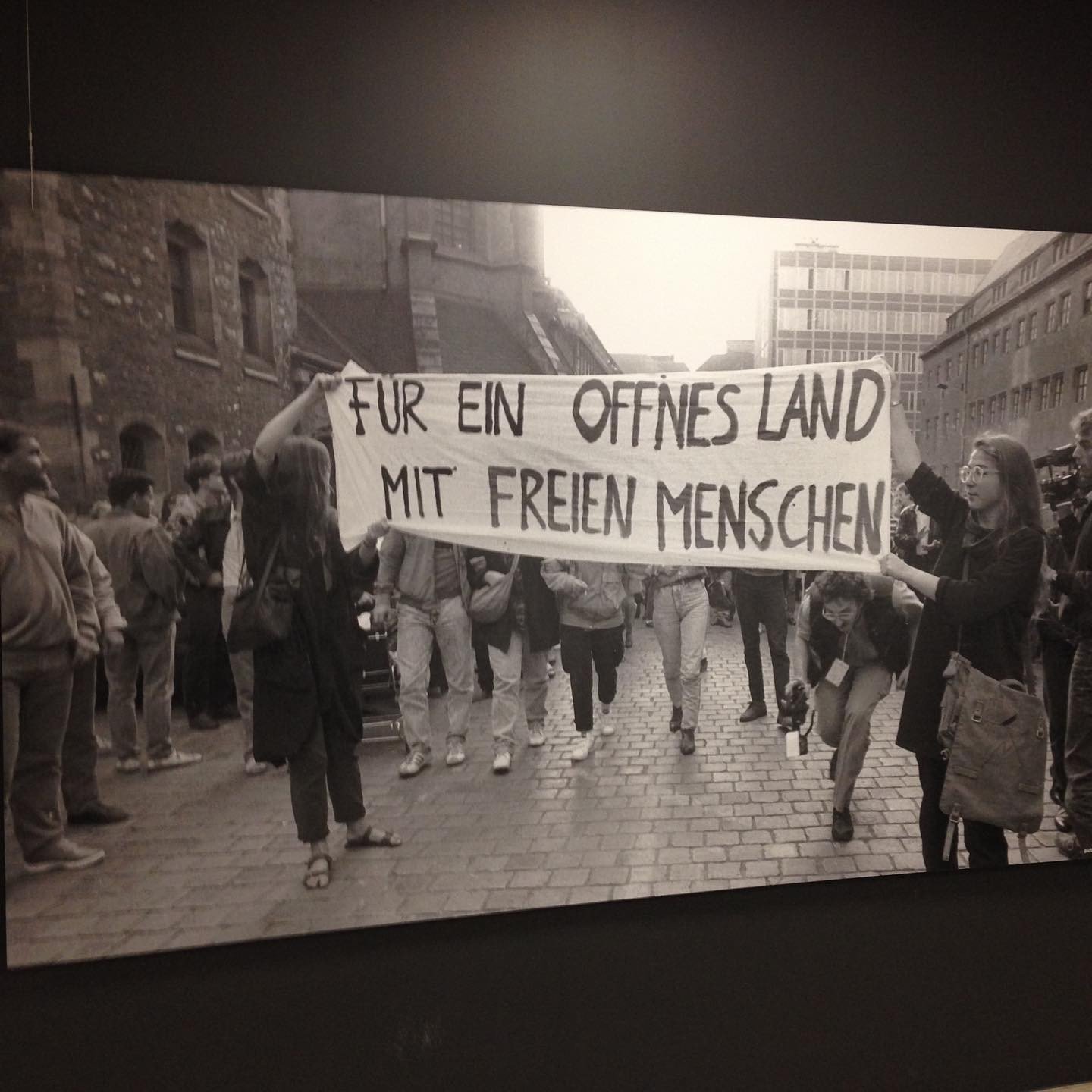 Giftige Materialien - Jamal Tuschick | story.one