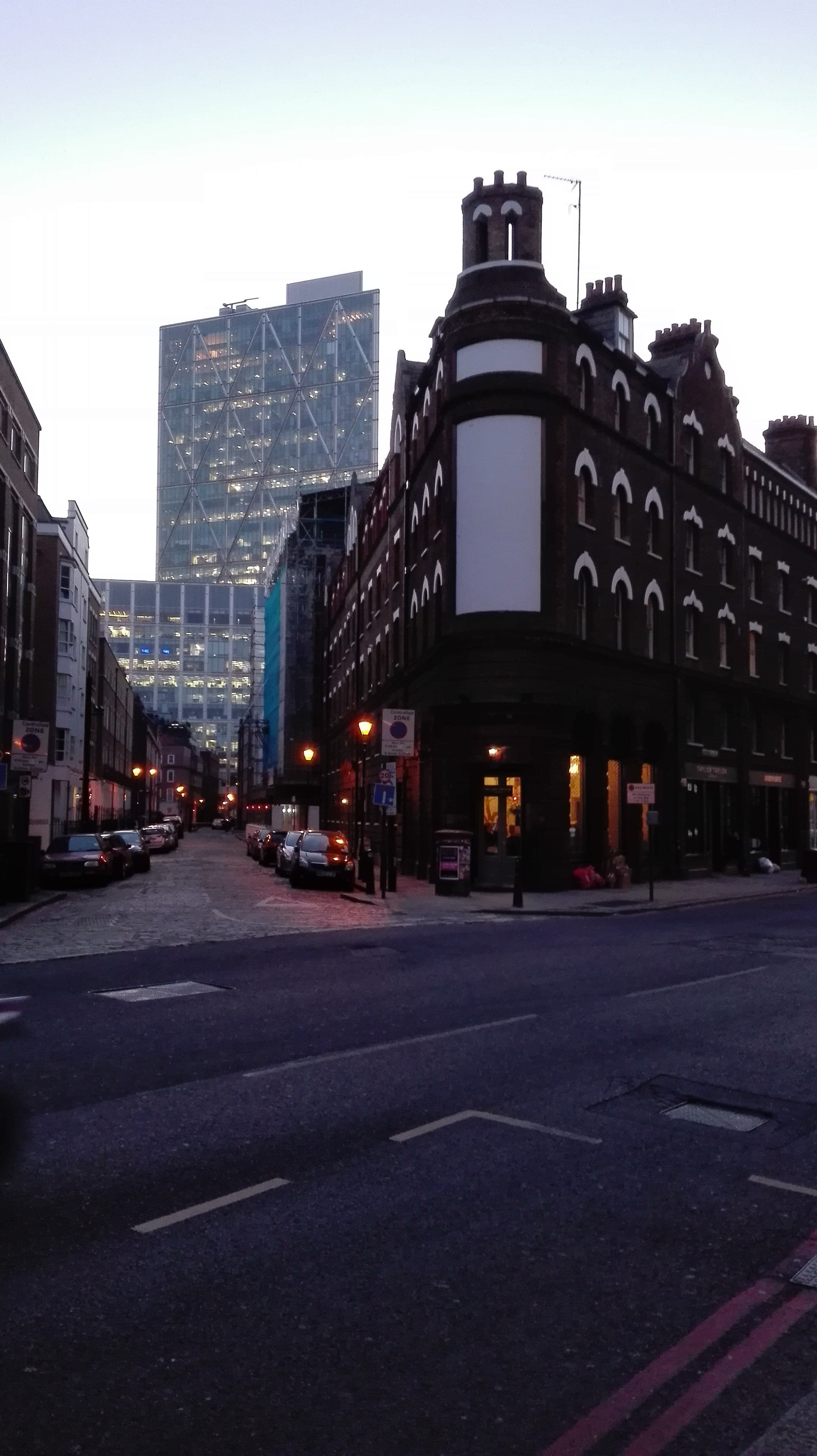 Smalltalk der Körper - Jamal Tuschick | story.one