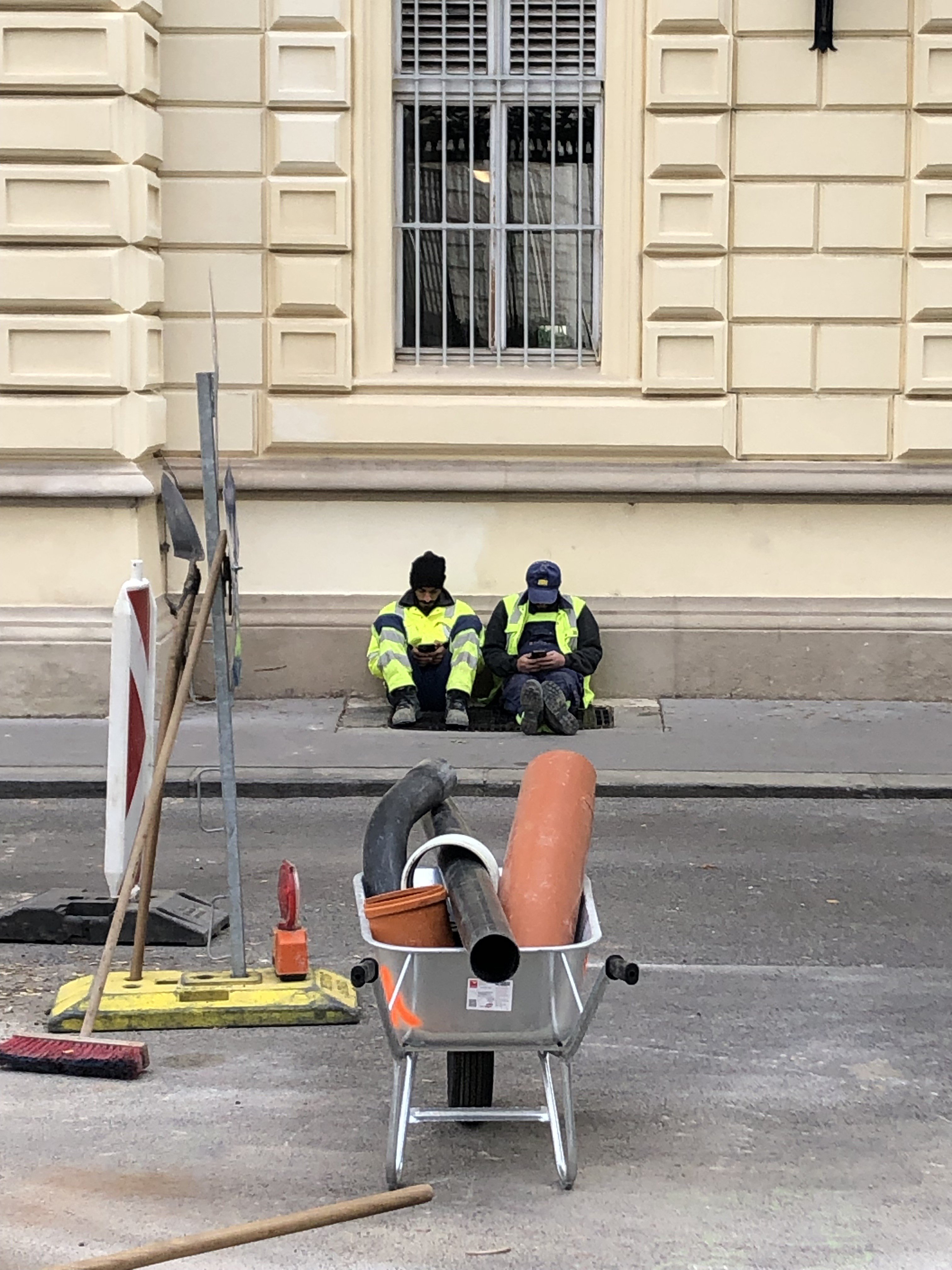 Kinder des Universums - Jamal Tuschick | story.one