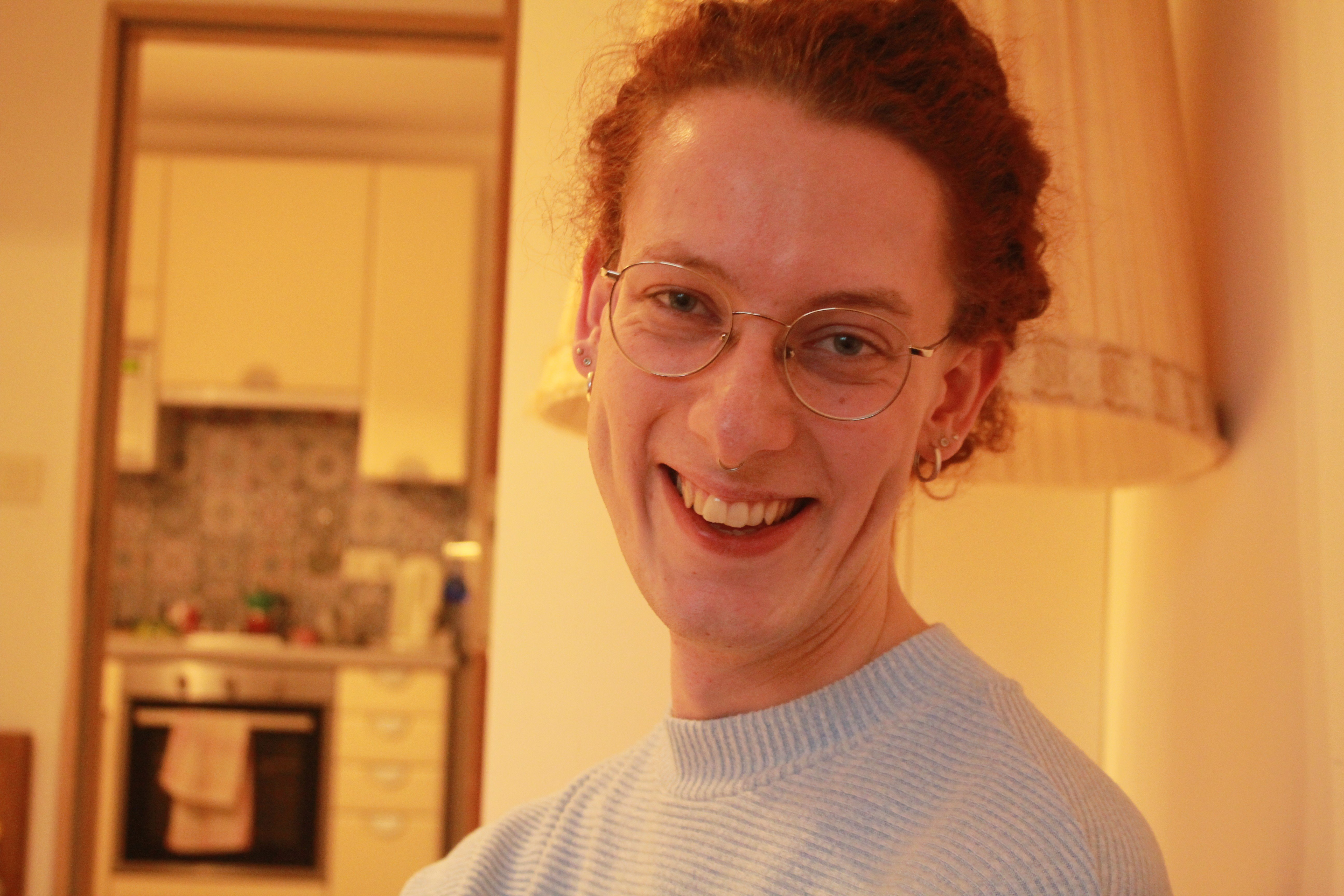 Musical Education and Drag Queens - Hanna Roth | story.one